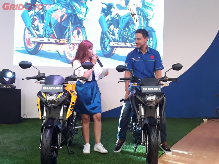 Jajal Langsung GSX S150 Ini Komentar Hamish Daud Soal Naked Bike
