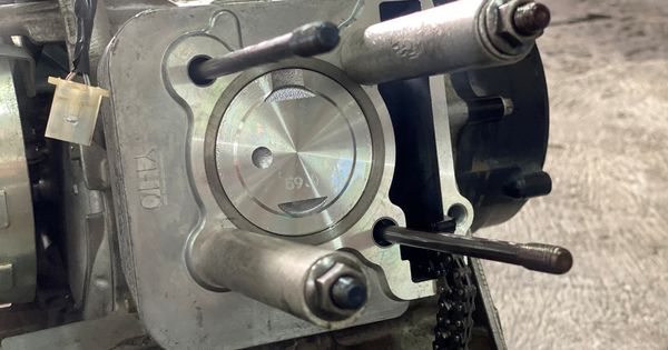 Berita Mesin Motor Bore Up Terbaru Hari ini - GridOto.com