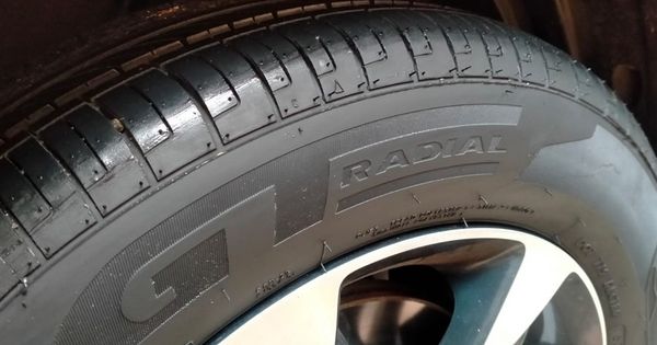 Berita Penyebab Ban Mobil Retak Terbaru Hari ini - GridOto.com