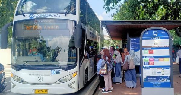 Berita Bus Wisata Transjakarta Terbaru Hari ini - GridOto.com