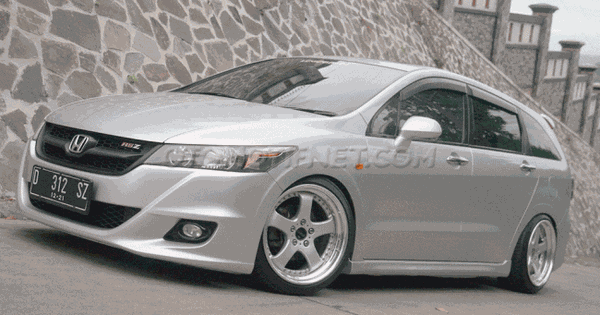Honda Stream Modifikasi
