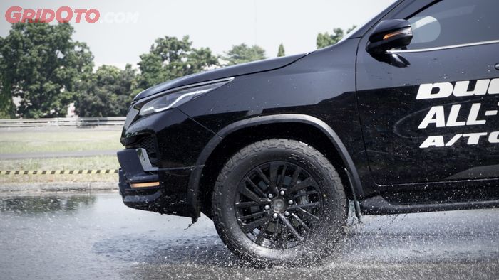 Coba Langsung Ban Bridgestone Dueler A/T002, Uji Trek Tanah Dan Aspal ...