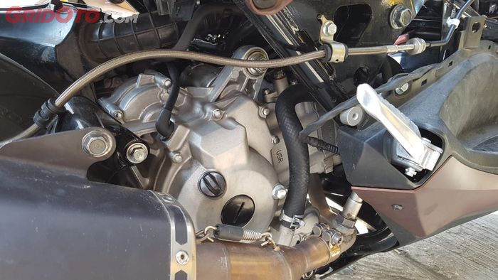 Banyak Dipakai Bikers, Ternyata Oli Ravenol EFE 0W-16 Tidak ...