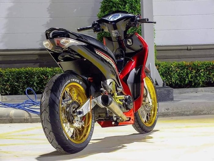 Honda Supra X 125 Helm In Makin Gagah Berkat Kaki-kaki Kekar - Halaman ...