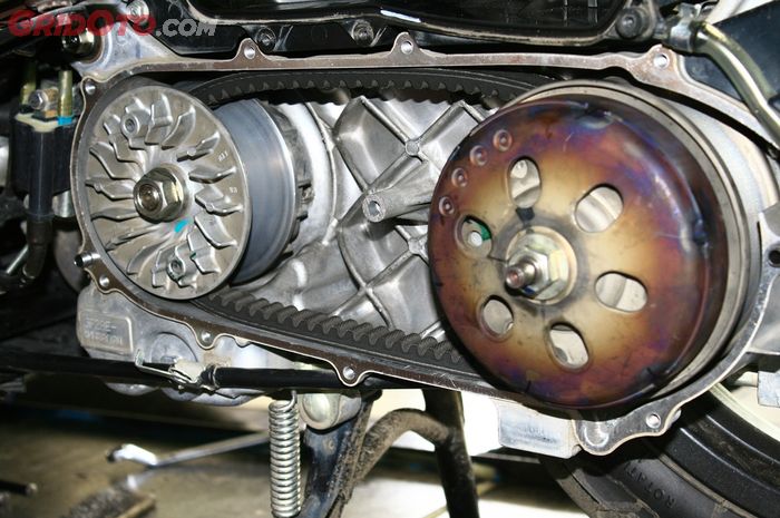 Ini Dampak Sil Kruk As Motor Matic Aus Dibiarkan, Bikin Nangis - Gridoto