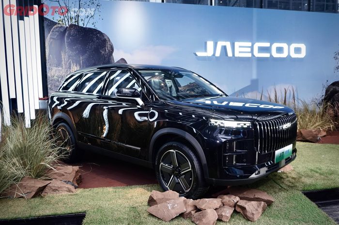 Tempuh 1.300 KM, Segini Kocek Satu Tangki Penuh RON 92 Jaecoo J7 SHS - Gridoto