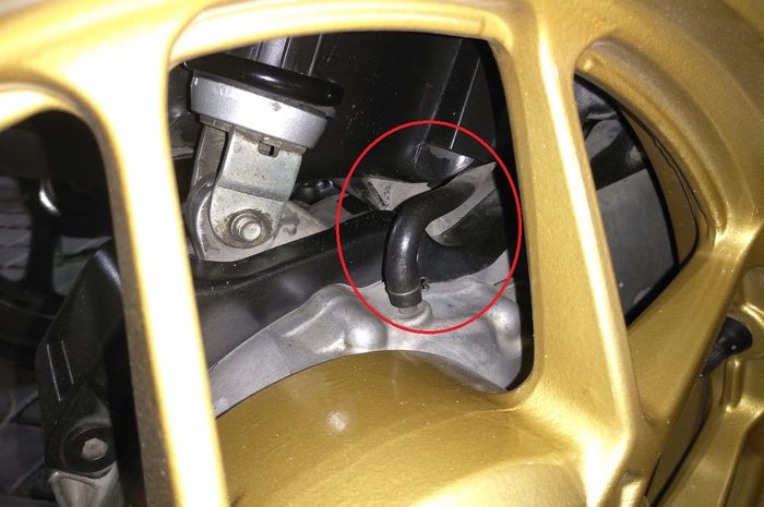 Jangan Disepelekan, Ini Fungsi Slang Hawa di CVT Motor Matic - GridOto.com Jangan Disepelekan, Ini Fungsi Slang Hawa di CVT Motor Matic - GridOto.com