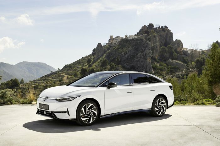 Mobil Listrik Volkswagen ID.7 Tampil Perdana di Auto Shanghai 2023 - Gridoto