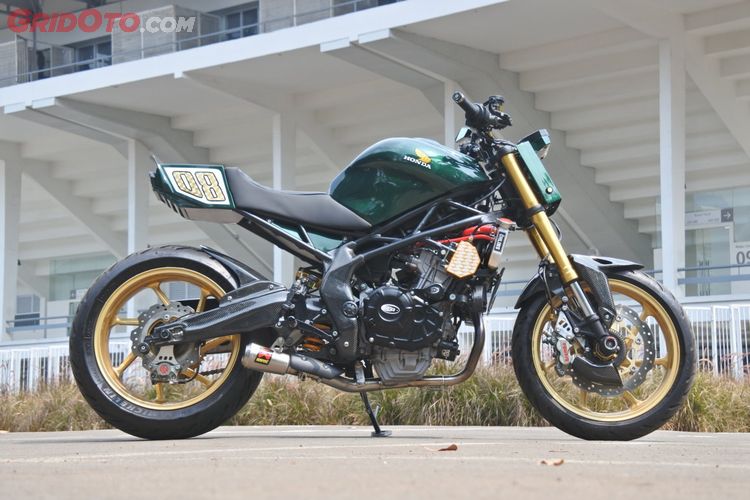 Modifikasi Honda CBR250RR Cafe Racer, Gabungan Konsep Retro Dan ...