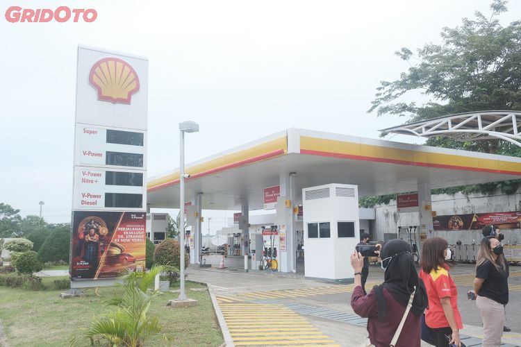 Turun Lagi Ikut Pertamina, Harga BBM Shell dan BP-AKR Jadi Segini Per 1 Desember 2023 - Semua ...