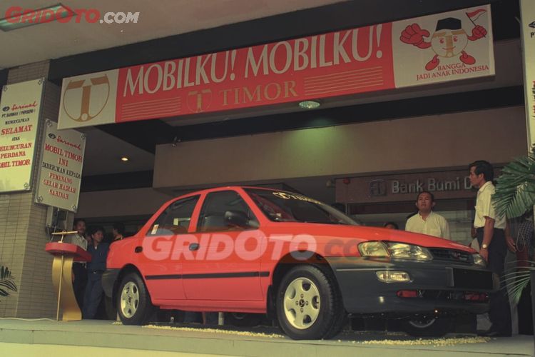 27 Tahun Lalu Sedan Timor Meluncur di Indonesia, Segini Harganya ...