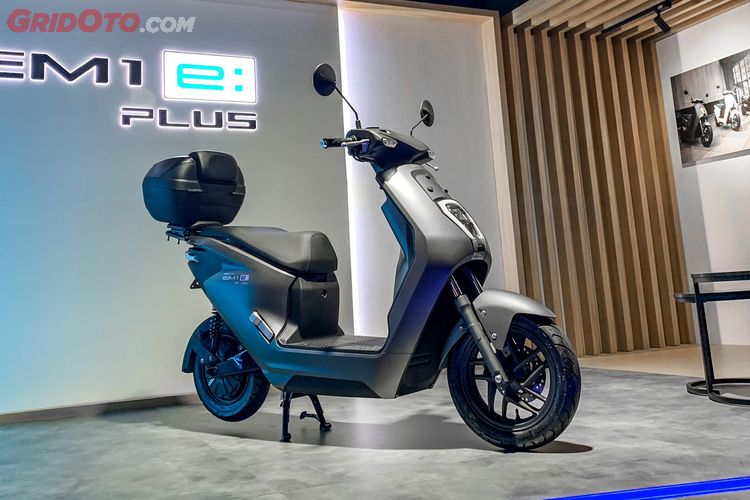 Resmi Diluncurkan, Ini yang Bedakan Honda EM1 e: Dengan EM1 e: Plus ...