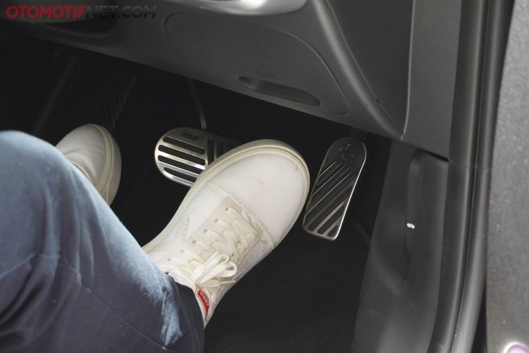 Inilah Biang Keladinya Saat Pedal Rem Mobil Bekas Diinjak Terasa Dalam - Halaman 2 - GridOto.com