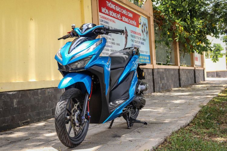 Modifikasi Motor Beat Biru Langit