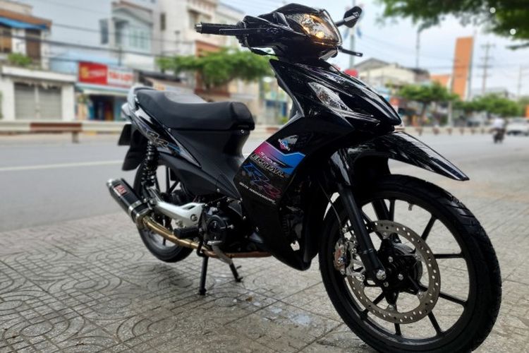 Suzuki Shogun Axelo 125 Yoshimura Version Clearance Prices | www ...