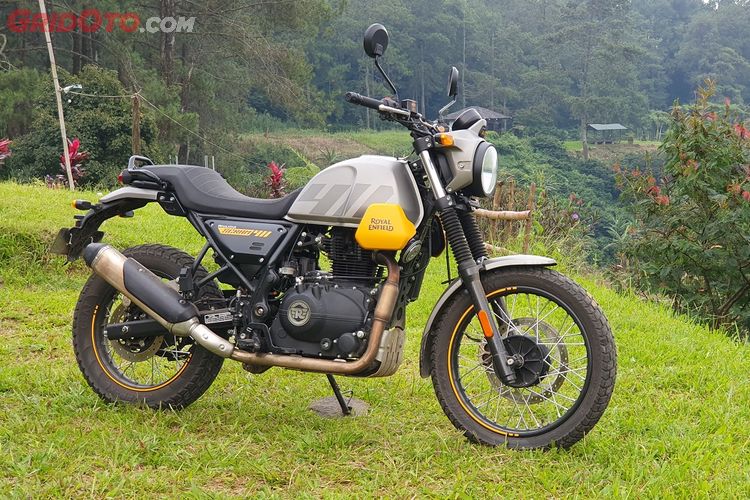 Motor Turing Jadi Scrambler, Ternyata Ini Bedanya Royal Enfield Scram ...