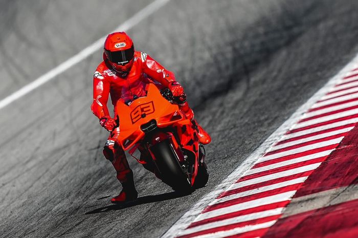Jauh dari GP23, Ini Komentar Marc Marquez Soal Ducati Desmosedici GP25 - Gridoto