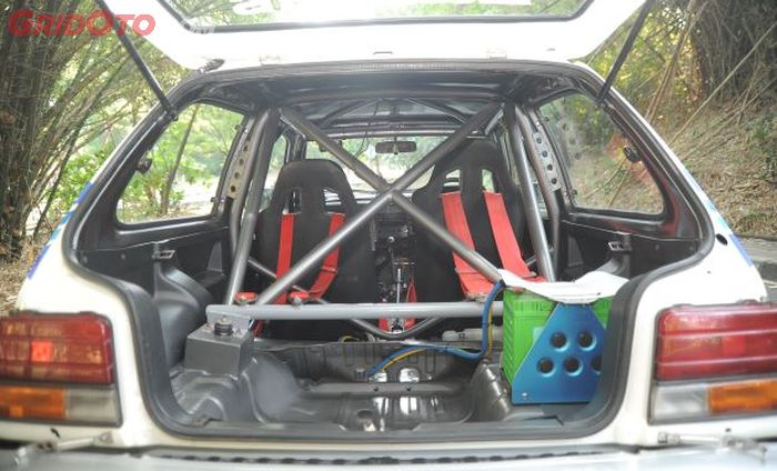 Sangar Pol, Modifikasi Suzuki Forsa Berubah Jadi Mobil Rally Kece ...