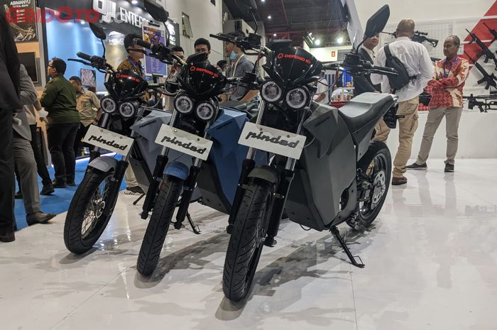 Prototipe Motor Listrik Pindad Bernama Moto Ev Di Indo Defense Expo And Forum 2022 Dibuat Khusus
