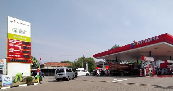 Berita Tahapan Penghapusan Premium Dan Pertalite Terbaru Hari ini - GridOto.com